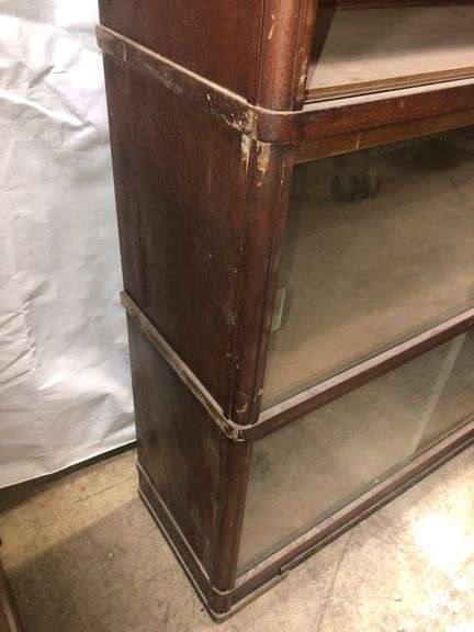 Barrister Bookcase - Auction Ohio