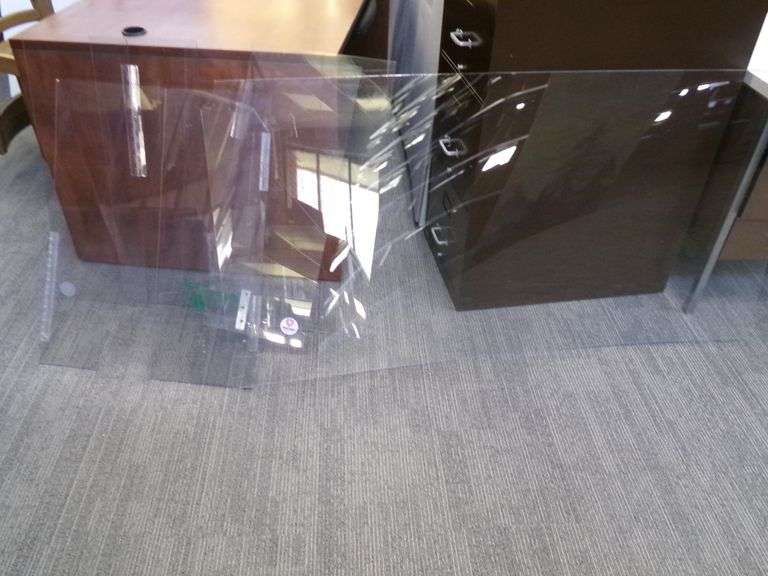 Plexiglass Panels - Auction Ohio