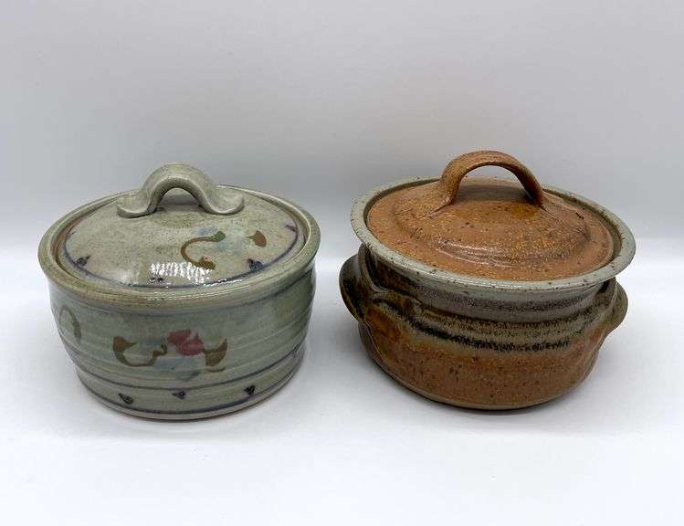 Vintage Signed Pottery - Auction Ohio