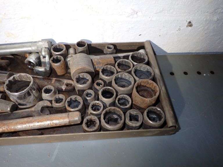 Steel Tray filled with Vintage Sockets and more! - Auction Ohio