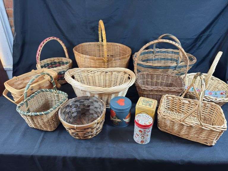 Decorative Baskets - Auction Ohio