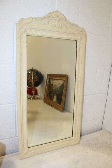 Cream Framed Mirror - Auction Ohio