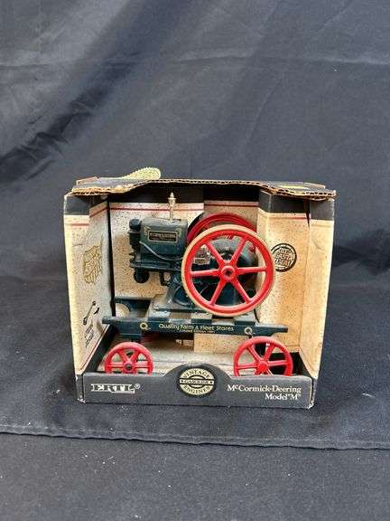 Ertl Steam Engine - Auction Ohio