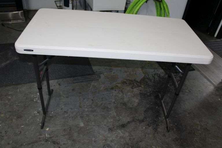 Lifetime Folding Table, Model #80823U - Auction Ohio