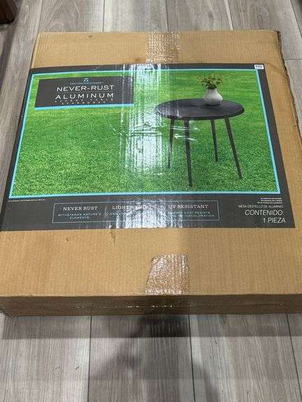 Never Rust Alluminum Table NIB - Auction Ohio