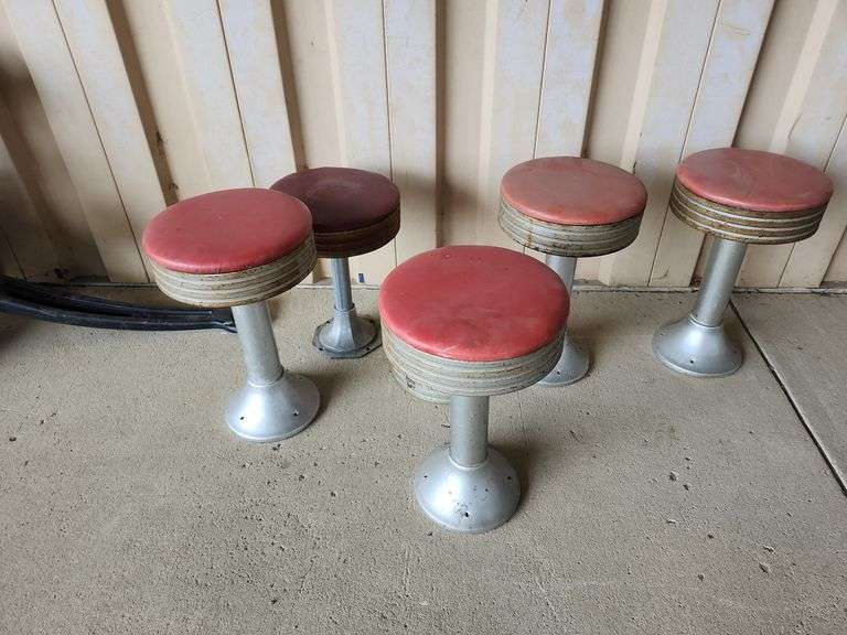 5 Vintage Soda Shop Stools, 1 Stool Mismatched, 1 Extra Seat - Auction Ohio