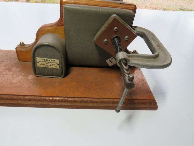 Gun Rest - Auction Ohio