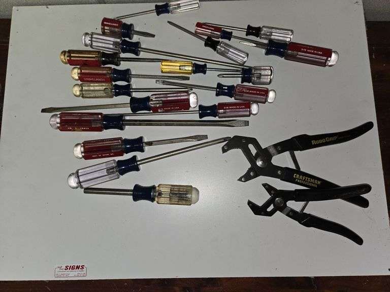 Craftsman Hand Tools - Auction Ohio