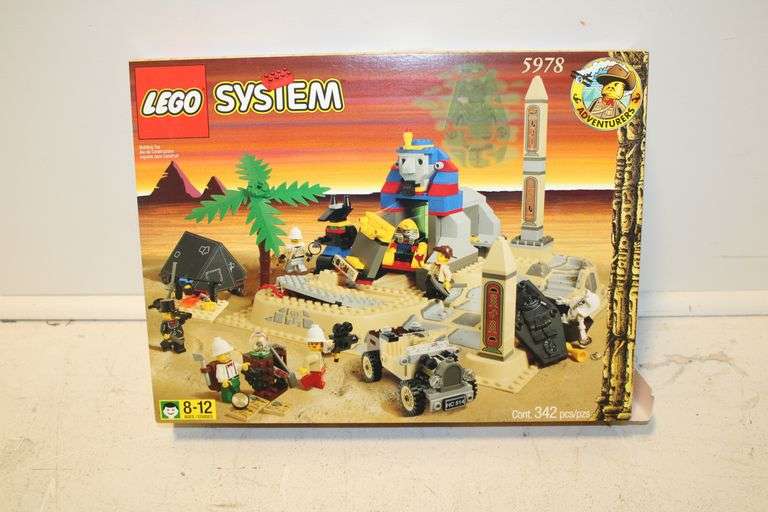 Lego Sphinx Secret Surprise Set - Auction Ohio