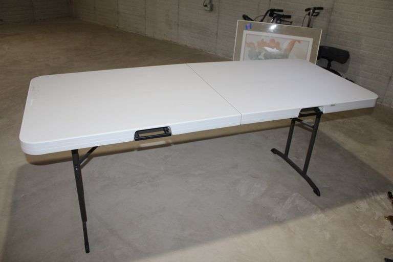 Six Foot Folding Table - Auction Ohio