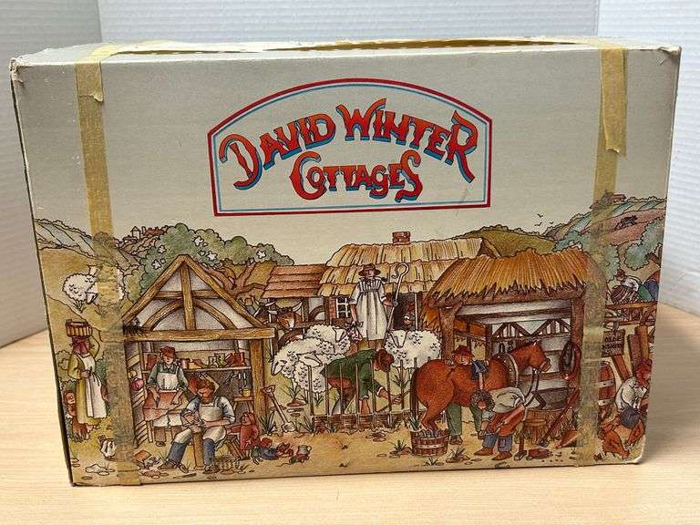 David Winter Cottages - Auction Ohio