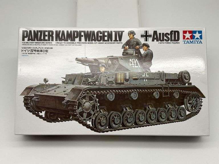 Tamiya 1/35 Panzerkampfwagen IV Ausf.D Model Kit No.96 - Auction Ohio