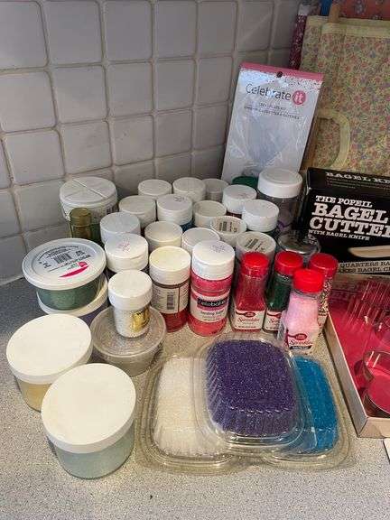 Baking Accessories - Auction Ohio