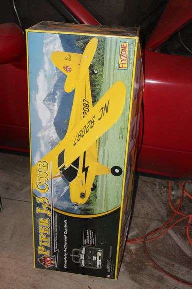 FlyZone Piper J-3 Cub Plane - Auction Ohio