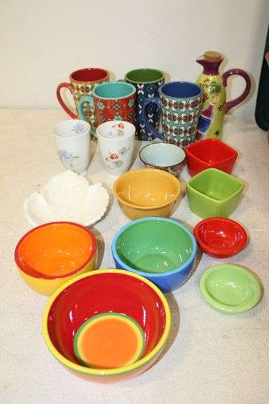 Colorful Dishware - Auction Ohio