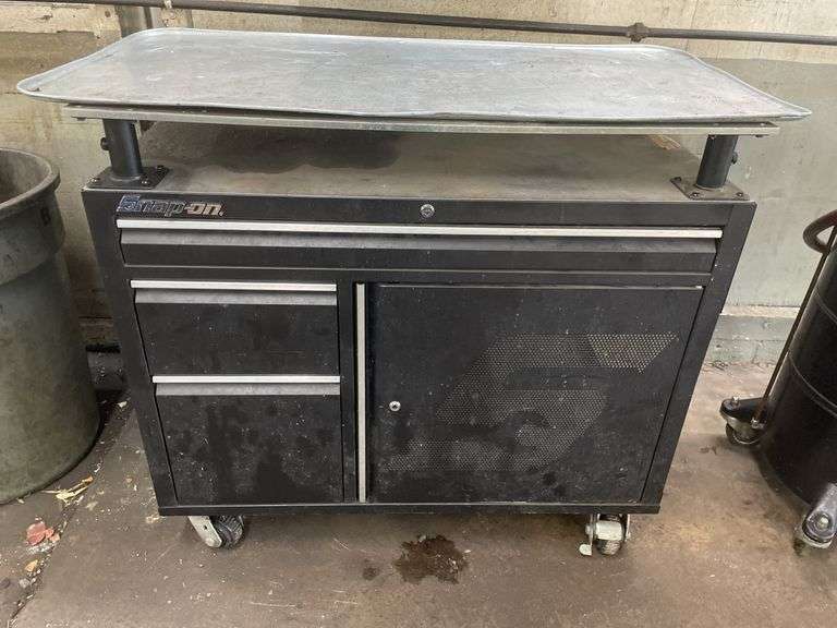 Snap-On KRBC60T Welding Cart - 3-Drawer, Lower Cabinet - Auction Ohio