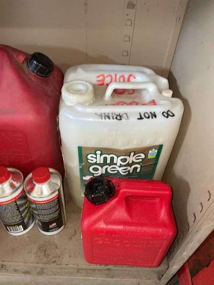 Set of 4 Empty Gas Cans (3 & 5-Gallon) - Auction Ohio