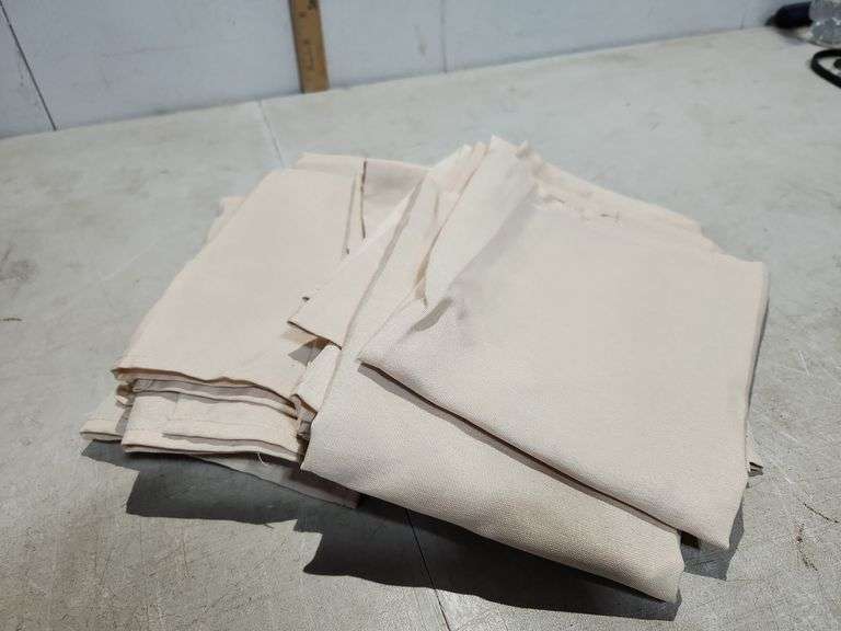 18 Ct Tan/Beige Cloth Napkins 16"X16" - Auction Ohio