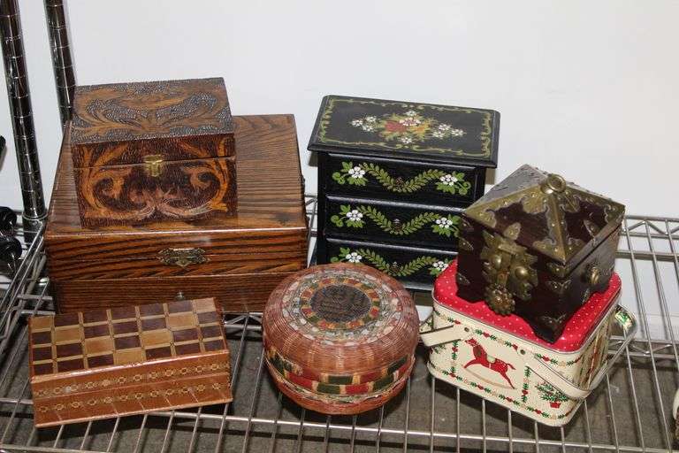 Decorative Boxes - Auction Ohio