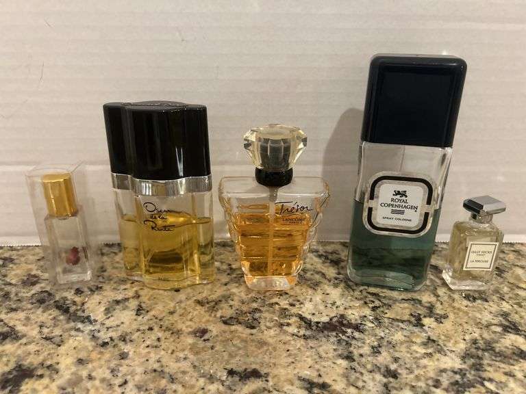 Colognes - Auction Ohio