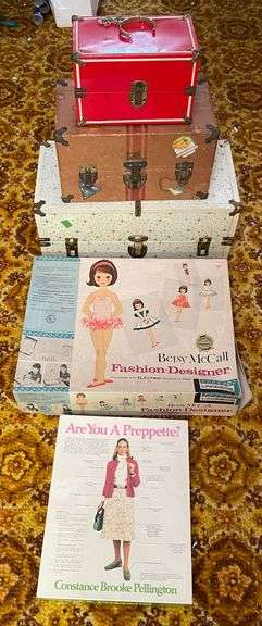Doll Cases & Other - Auction Ohio