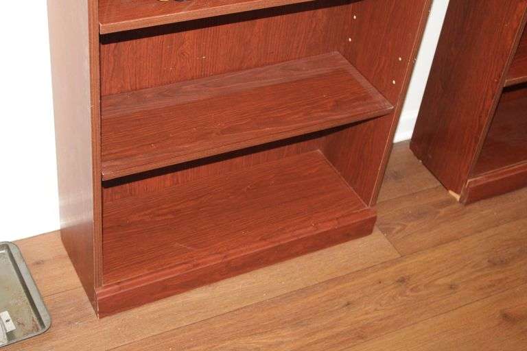 Bookcase - Auction Ohio