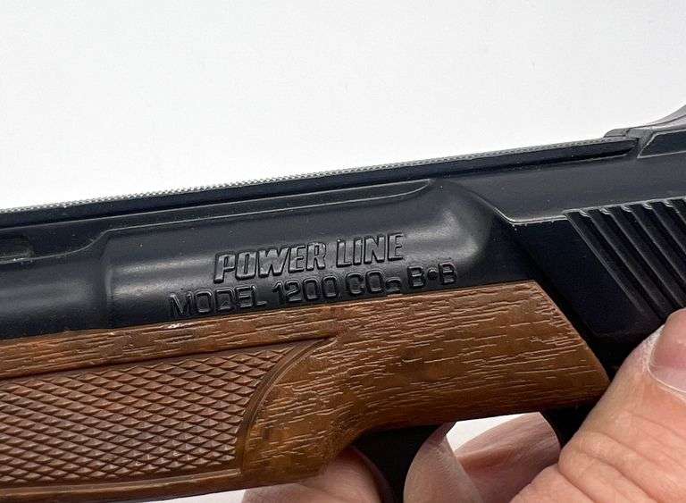 Daisy Powerline Model 1200 B-B Pistol - Auction Ohio