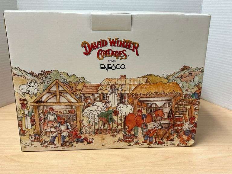 David Winter Cottages - Auction Ohio