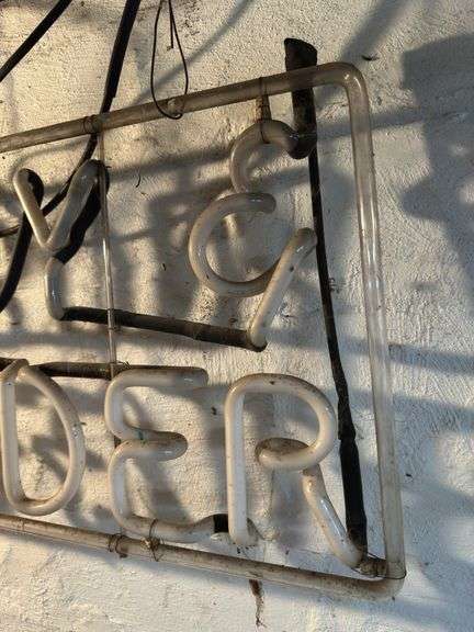 Neon Body & Fender sign - Auction Ohio