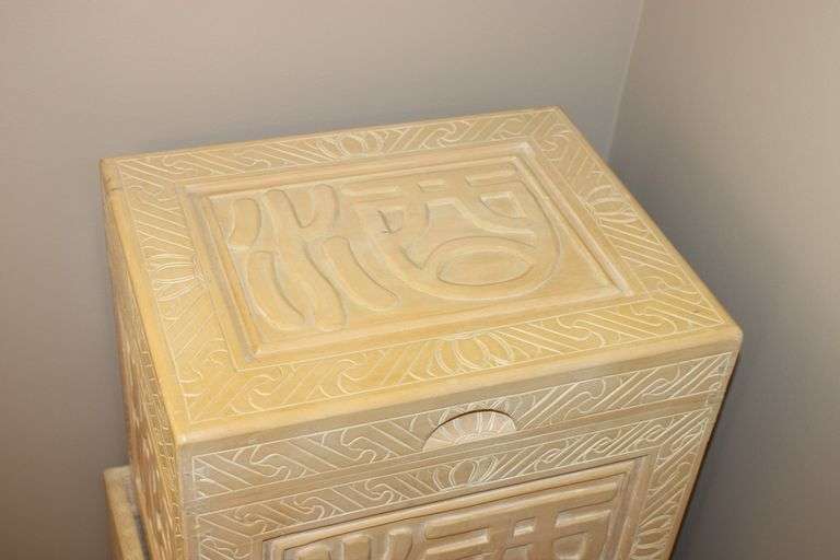 Art Deco Wine Storage Chest - Auction Ohio