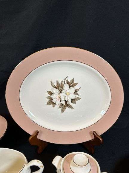 Sevron “Fair Lady” Dinnerware - Auction Ohio