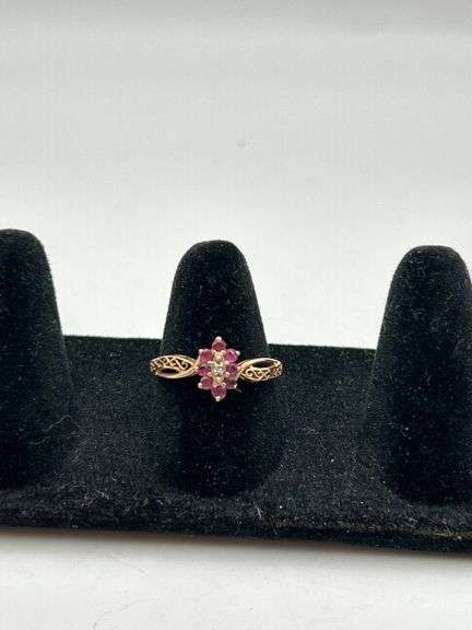 10K Gold Ring - Auction Ohio