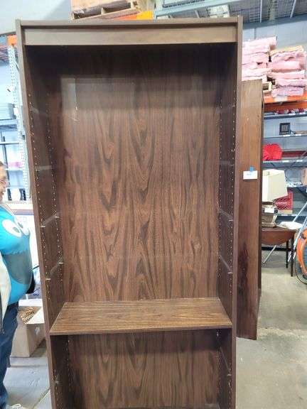 Very Tall Book Case - Wooden - Auction Ohio