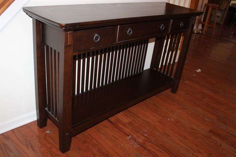 Mission Console Table - Auction Ohio