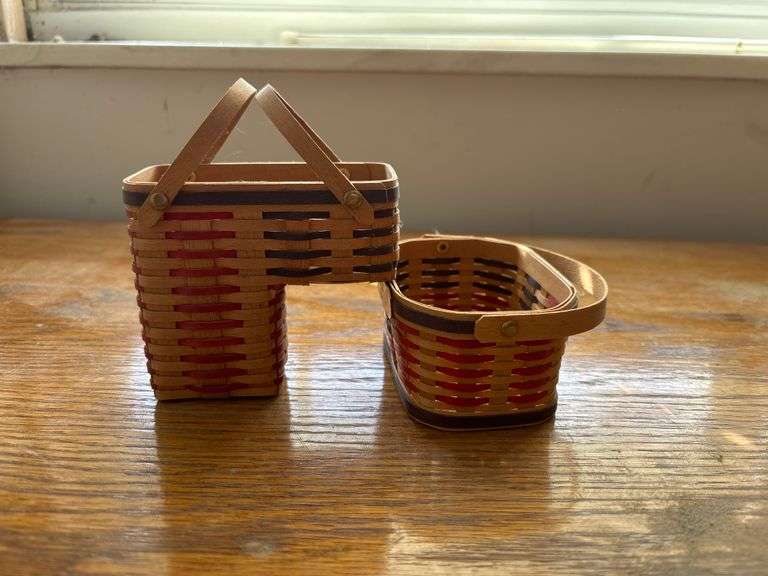 2 Mini Longaberger Baskets - Auction Ohio