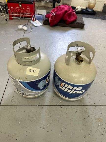 Pair of Blue Rhino Propane Tanks - Auction Ohio