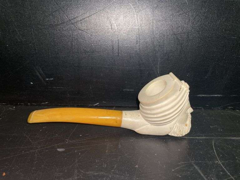 Collectible Pipe - Auction Ohio