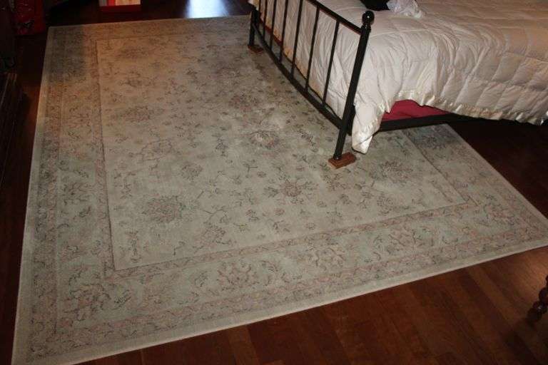 Karastan Ansley Pattern Rug - Auction Ohio