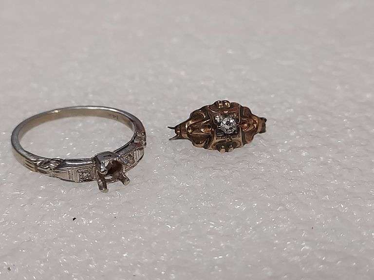 14 K Size 5 Ring Missing Stone & Unmarked Ring Piece - Auction Ohio