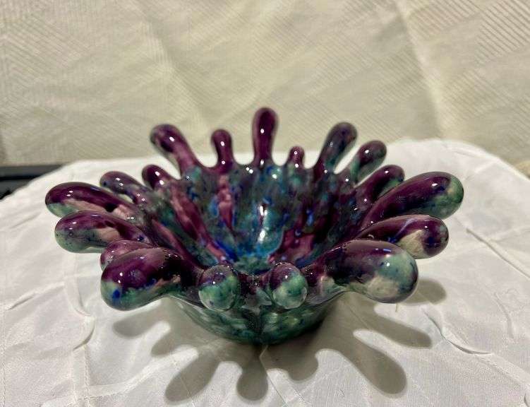 Art Pottery “Splash” - Auction Ohio