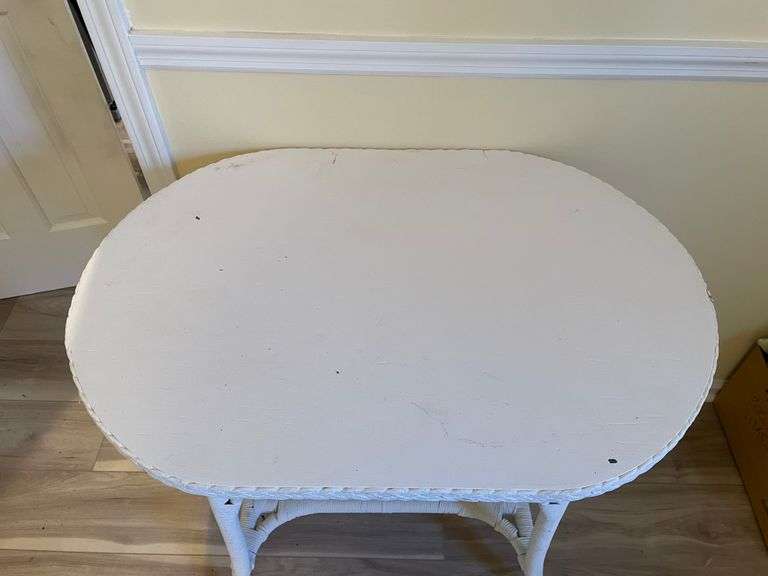 Wicker Accent Table - Auction Ohio