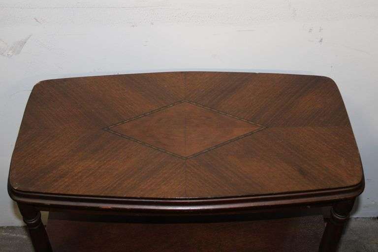 Vintage Accent Table - Auction Ohio