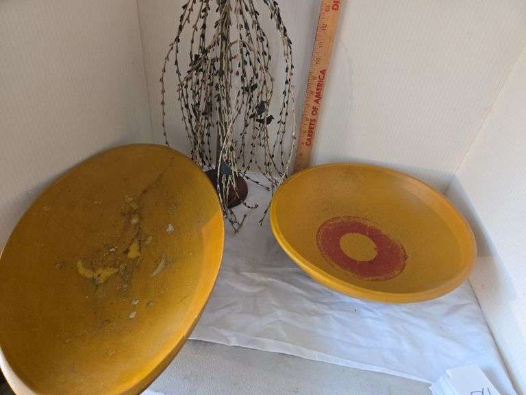 Assorted americana decor - Auction Ohio