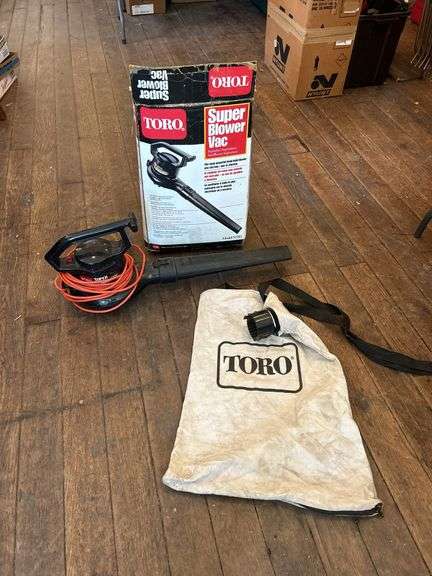 Toro Super Blower Vac - Auction Ohio