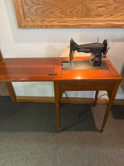 Vintage Kenmore De Luxe Rotary Sewing Machine in Wooden Cabinet ...