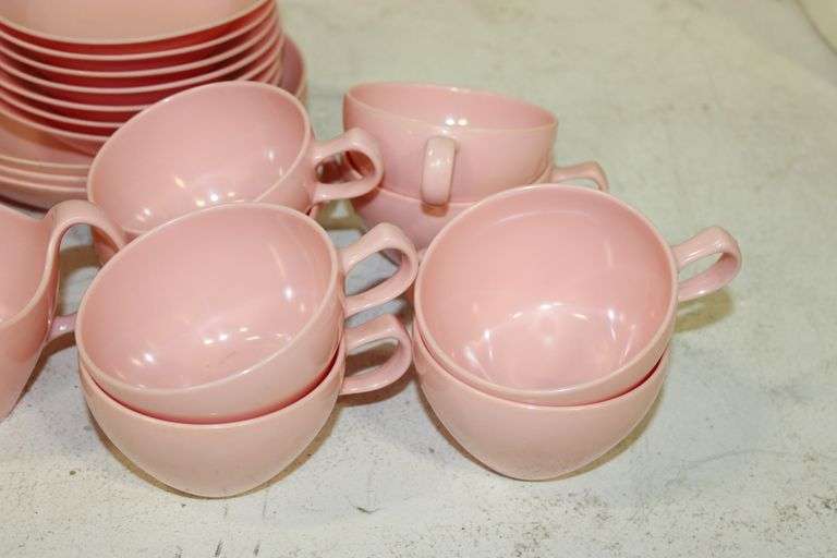 MCM Oneida Dishware - Auction Ohio