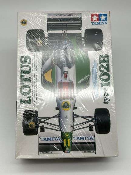 Tamiya 1/20 Lotus Type 102B Formula 1 Model Kit - Auction Ohio