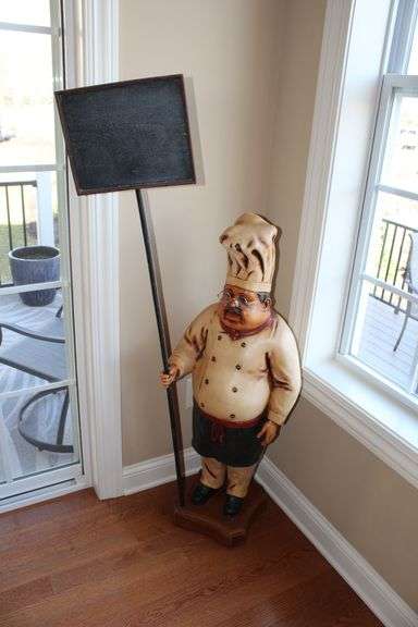 Chef Statue - Auction Ohio