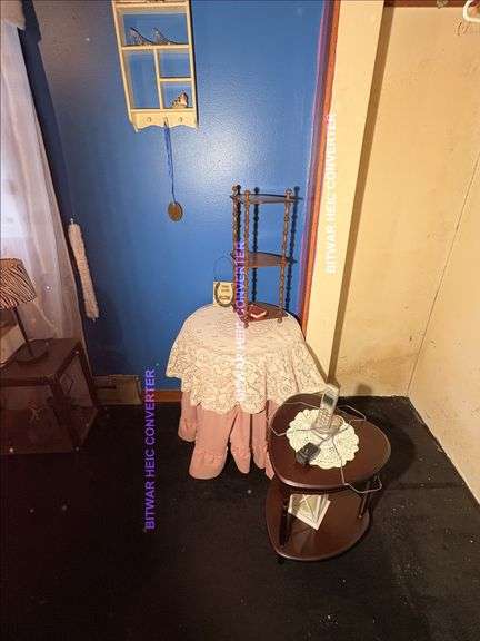 Scarf Table, Shelf, and More! - Auction Ohio