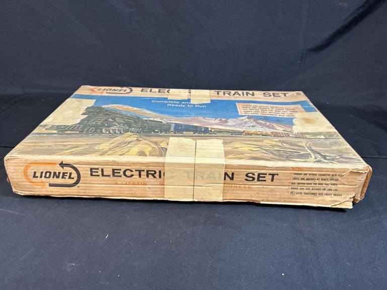 Lionel Train Set - Auction Ohio